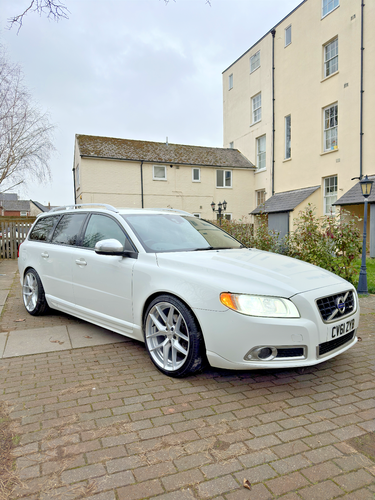 Volvo V70 T5 R-Design Estate | eBay