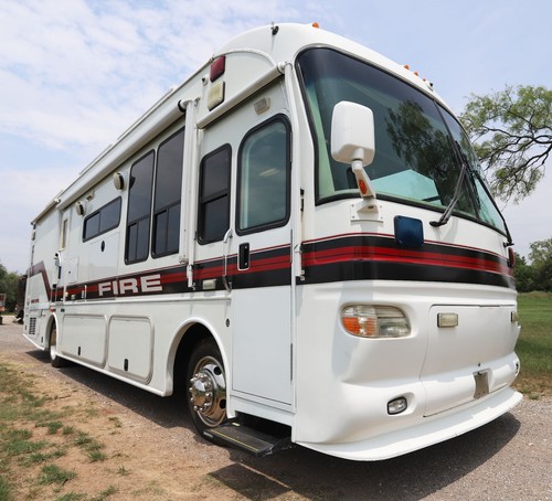 FREIGHTLINER EMERGENCY MOBILE COMMAND UNIT FIRE EMS POLICE CATERPILLAR ...
