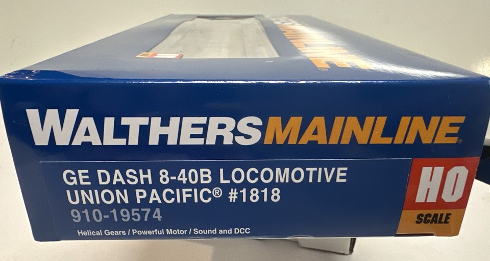 Walthers Mainline HO UP Union Pacific GE Dash 8-40B Sound /DCC ...