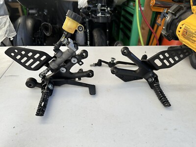 2020 Yamaha R6 Rear Sets OEM 2017-2020 Yamaha R6 W Nissin Master ...