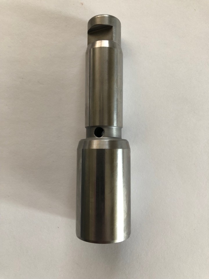 Titan 704-551A 704551A Genuine Titan Piston Rod for Impact 440, 540 ...