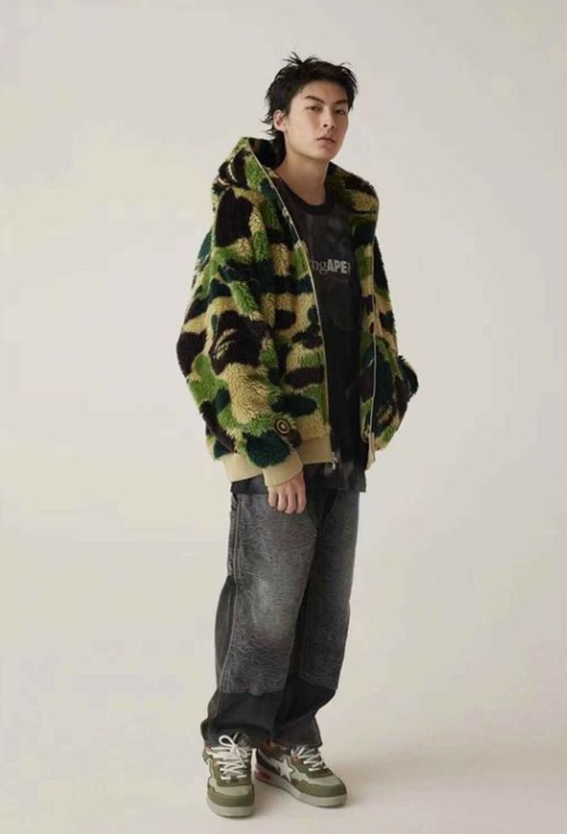 A BATHING APE Men's ABC CAMO BOA SHARK RELAXED FIT FULL ZIP A BATHING APE Men's ABC CAMO BOA SHARK RELAXED FIT FULL ZIP