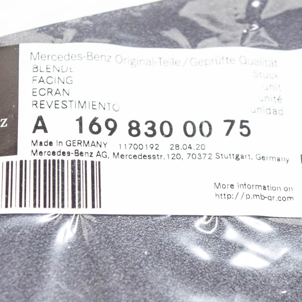 MERCEDES-BENZ A W169 Water Drain Covers A1698300075 A1698300175 NEW ...