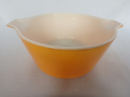VTG PYREX # 474 - B Orange Daisy Caserole 1- 1/2 Qt Oven Ware Made in U ...