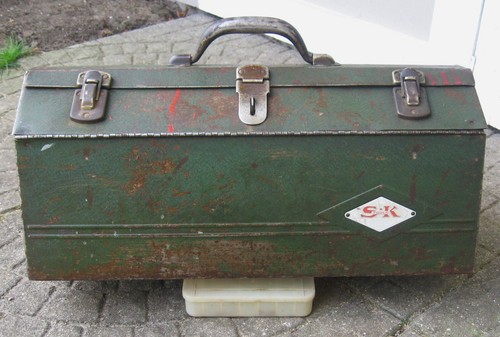 Vintage SK TOOLS Metal TOMBSTONE 19" TOOL BOX with TRAY | eBay