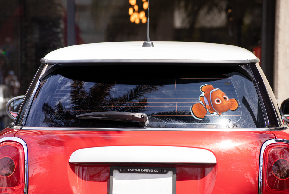 Nemo Graphic Sticker Finding Nemo Laptop Desk Car Window Animated Decal ...