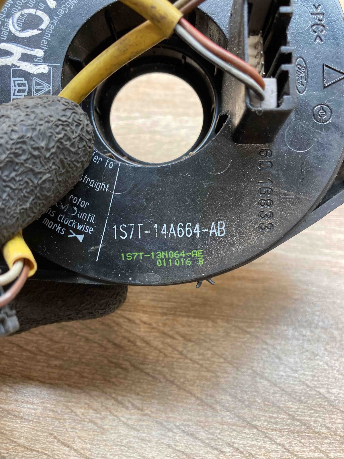 1S7T 14A664 AB 1S7T 13N064 AE OE Ford Mondeo STEERING COLUMN Slip Ring ...