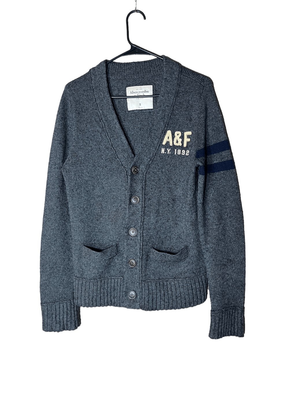 Abercrombie & Fitch Women’s Wool Blend Varsity Style Cardigan Size ...