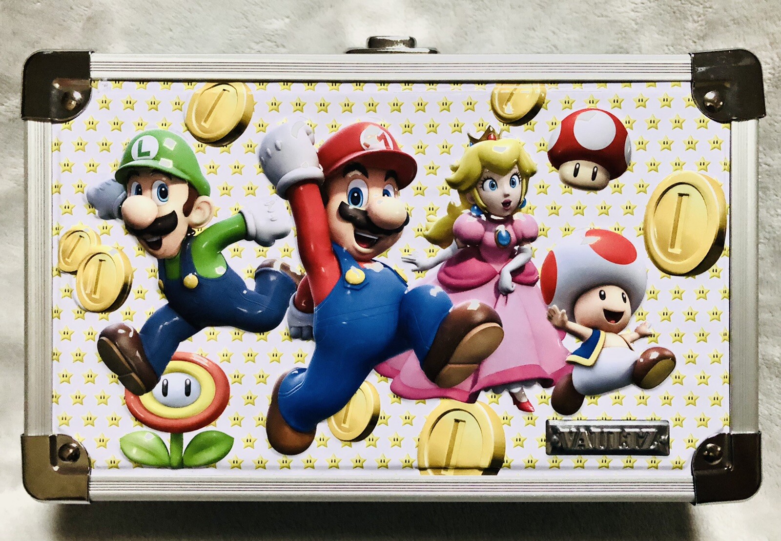 NEW Super Mario Bros Characters Pencil/Supply Storage 3D Metal Keyed ...