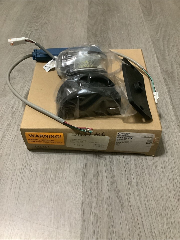 Soundoff Signal ENT3B3W LED Intersector Surface Mount Light | eBay