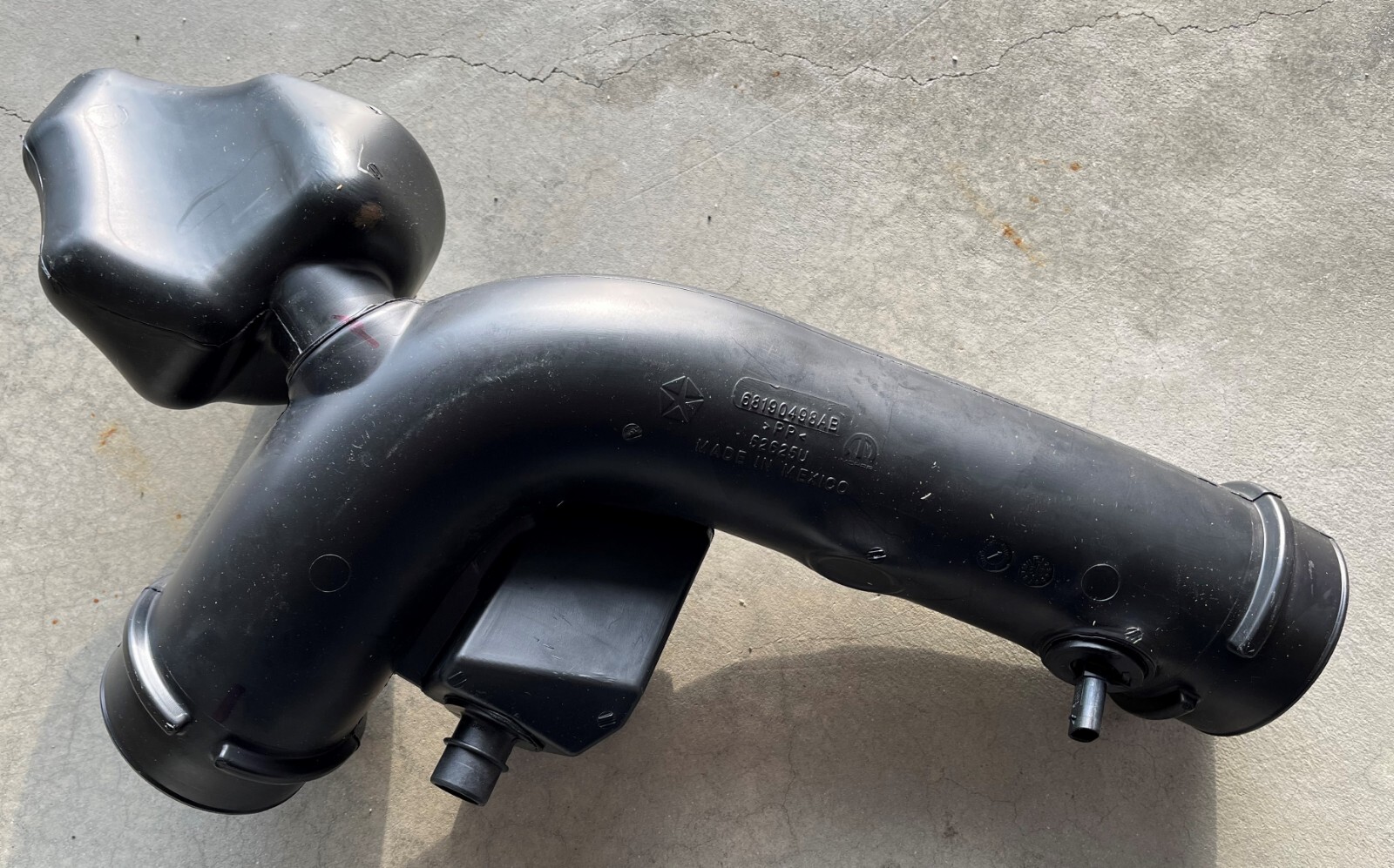 2014-2021 DODGE PROMASTER 1500-3500 ENGINE AIR INTAKE CLEANER DUCT TUBE ...