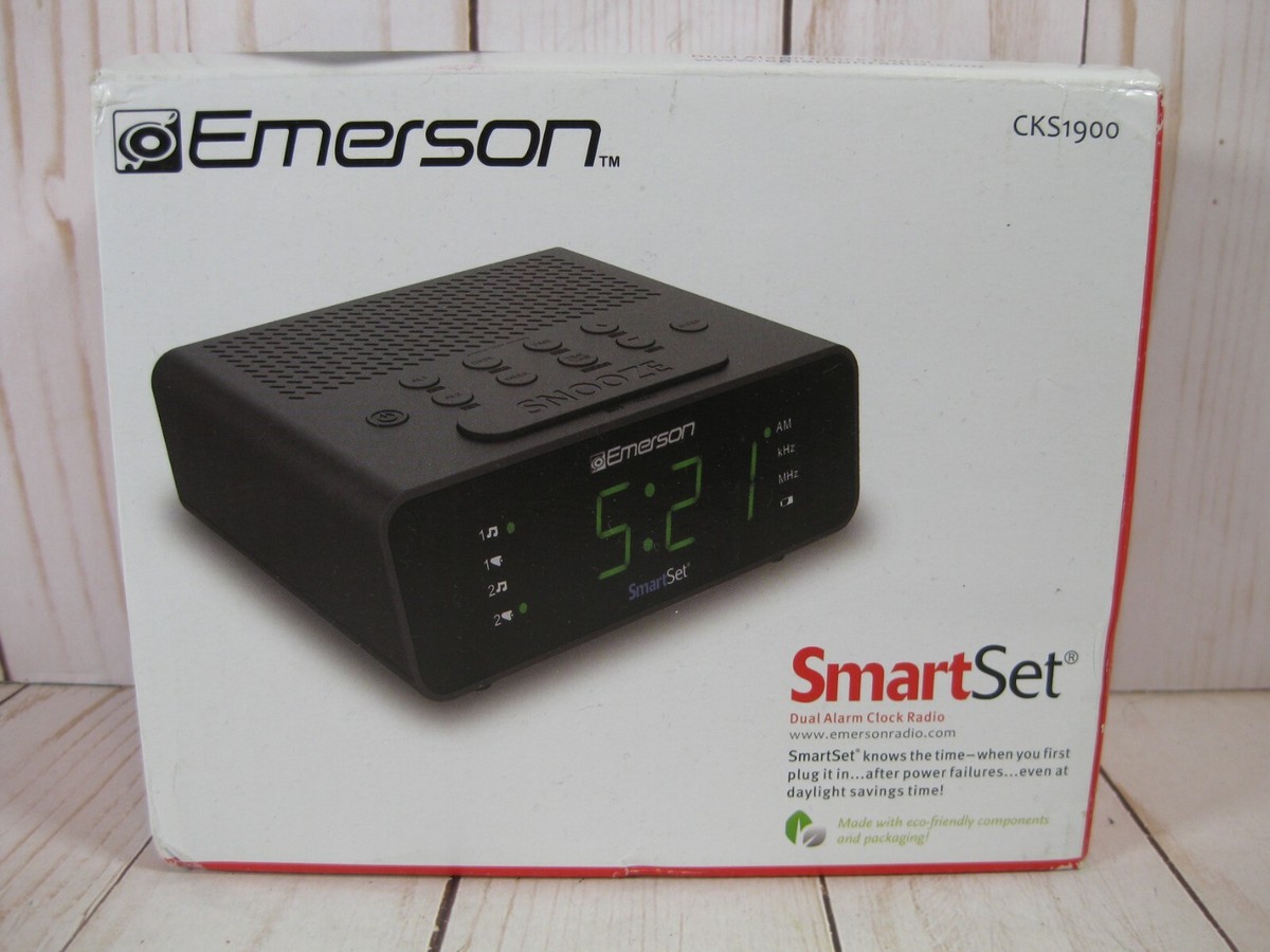 Emerson Clocks Projection Emerson SmartSet AM/FM Dual Alarm Clock