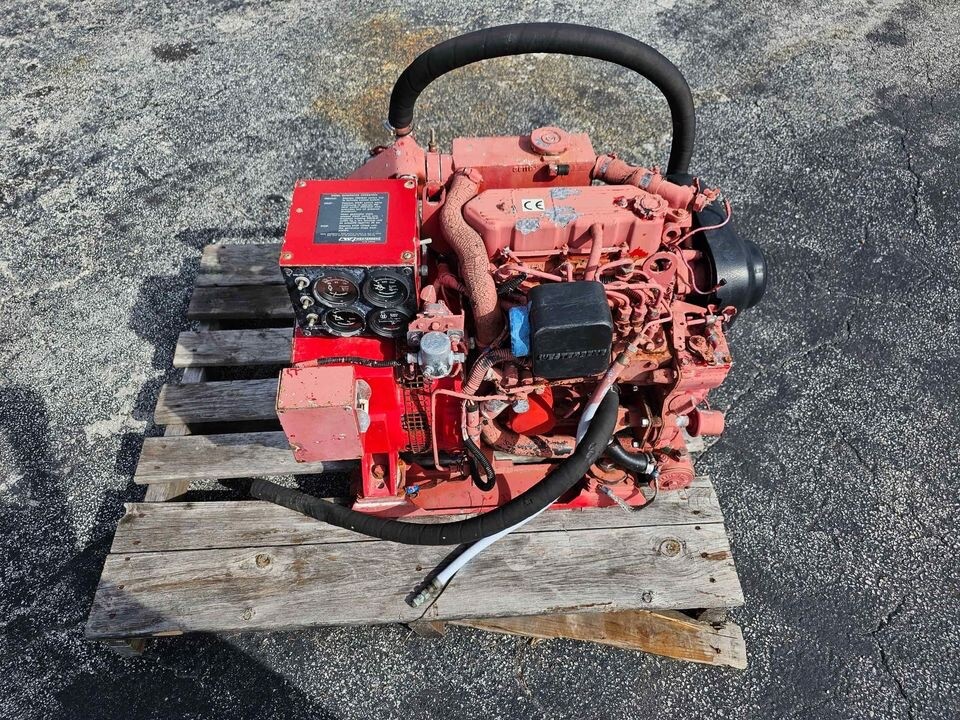 Westerbeke 100 Btd 10 Kw Marine Diesel Generator 60 Hz With Sound