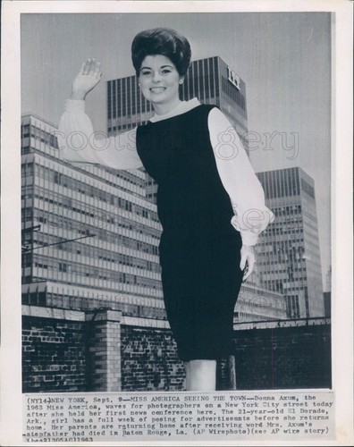 1964 Press Photo Miss America Donna Axum Waves in NYC ITT Building | eBay