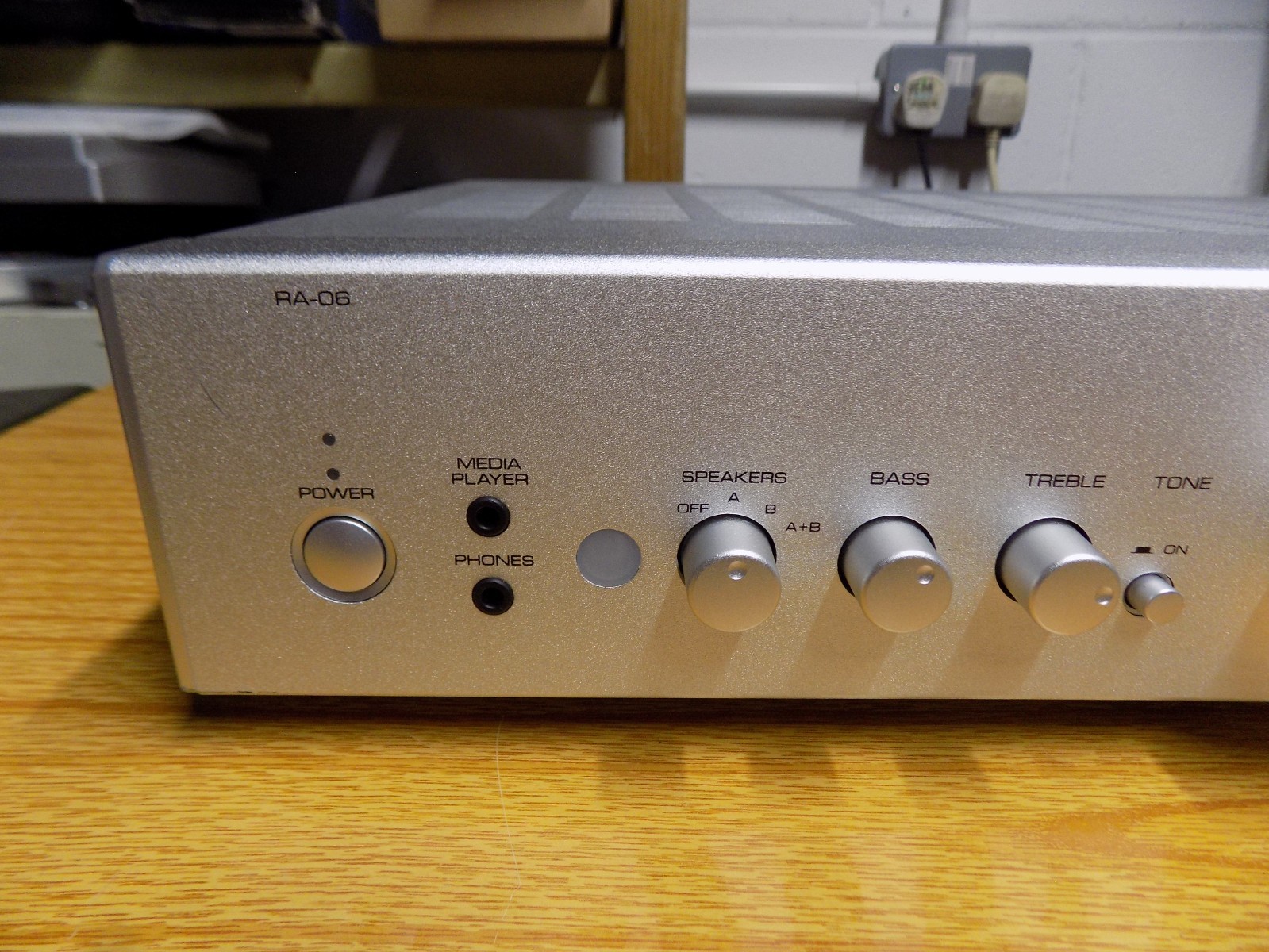 Rotel RA-06 INTEGRATED AMPLIFIER - High End Audio Hifi Separate Silver ...