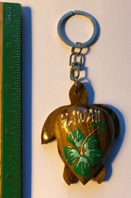 Hawaiian Turtle Yellow Hibiscus Key Chains Jewelry Wood Hawaii Gifts ...