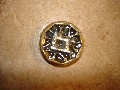 Vintage metal button with metal sewing machine | eBay