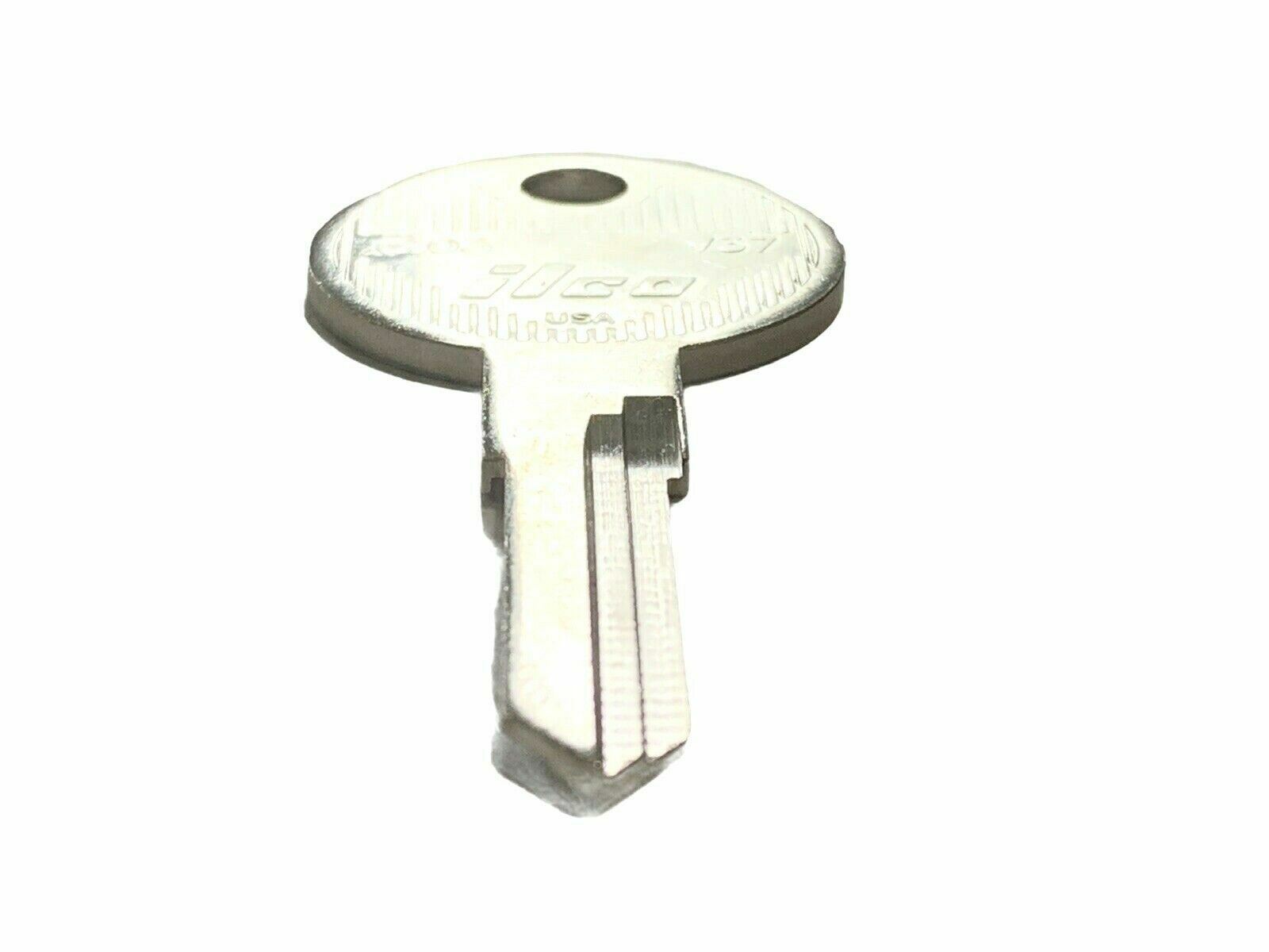 1 X203 V37 AUAH Hu49 VW Volkswagen Automotive Key Blank for sale online ...