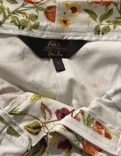 NWOT Disney Alice Pants Sz 8 Faux Zip Pockets Capris Designer Stretch ...