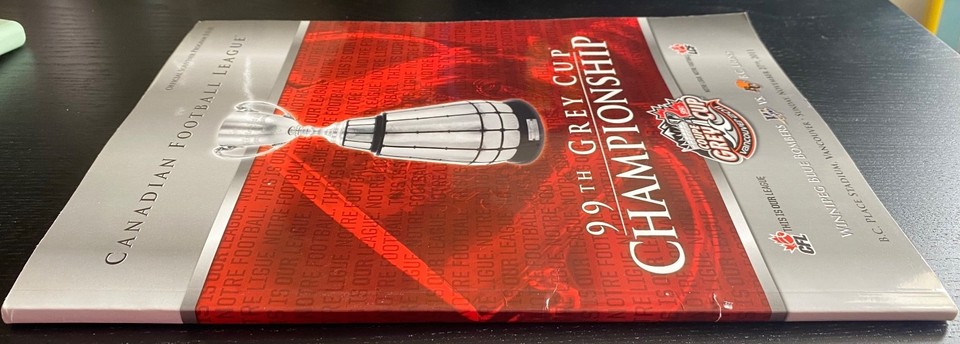 2011 CFL 99th Grey Cup Souvenir Program - Winnipeg Blue Bombers vs BC ...