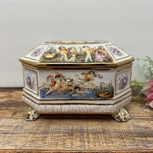 R. Capodimonte - Hand Painted Porcelain Octagonal Casted Box - Make in ...