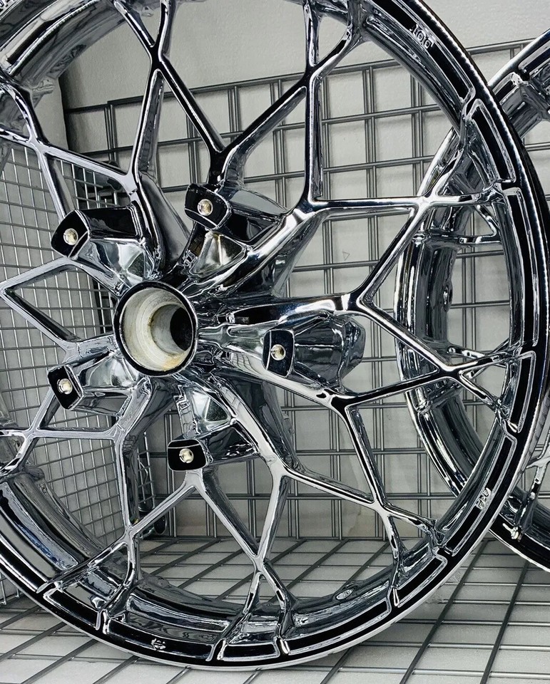 HARLEY PRODIGY FRONT TOURING CHROME WHEELS 2020-23 ROAD GLIDE OEM MAG ...