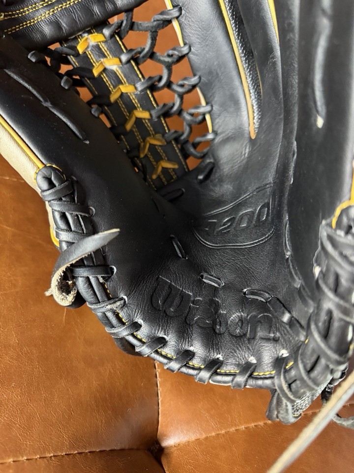 Used Wilson A2000 PF92 12.25 INCH BB/SB Glove RH Throw Black 12 1/4 ...