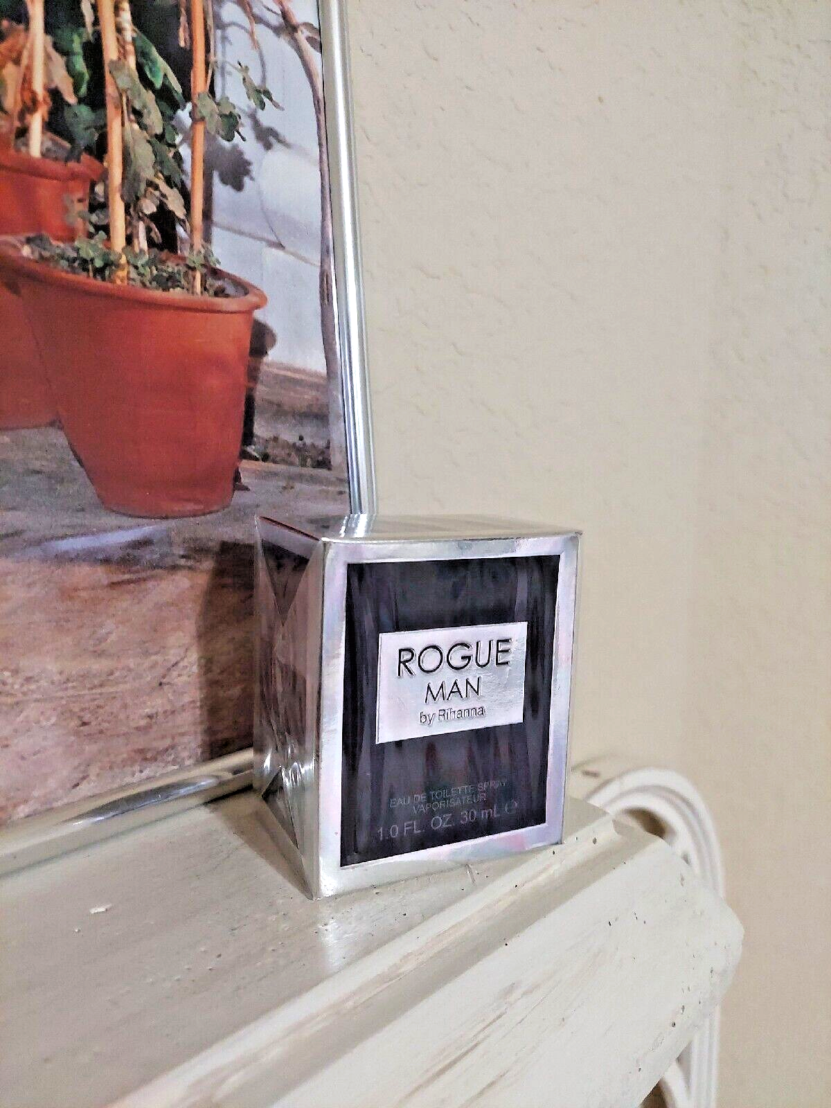 Rihanna Rogue Eau De Toilette Spray 1 Oz for Men for sale online | eBay