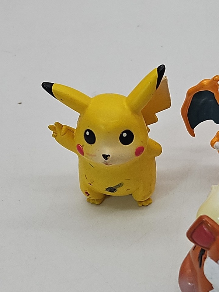VINTAGE POKEMON TOMY MINI FIGURE LOT OF 8, CHARIZARD PIKACHU PEACE ...