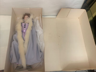 VINTAGE 1988 LETITIA PEN LARGE DOLL. 50th ANNIVERSARY LETITIA PENN DOLL ...