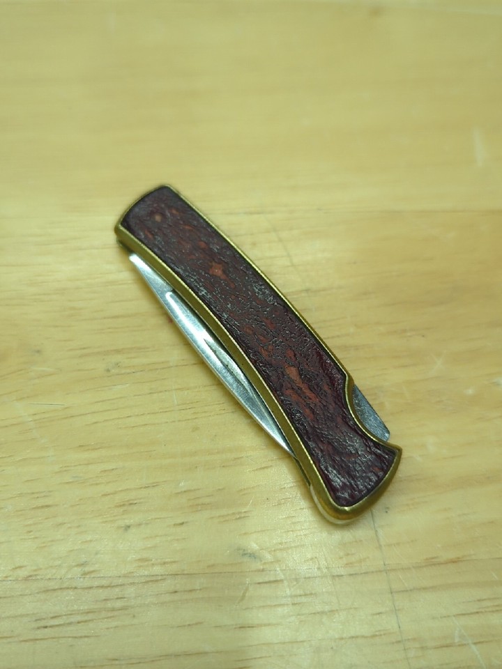 Buck Knives 529 BuckSkin Eel Skin Pocket Knife Brass Accents 1988 USA ...