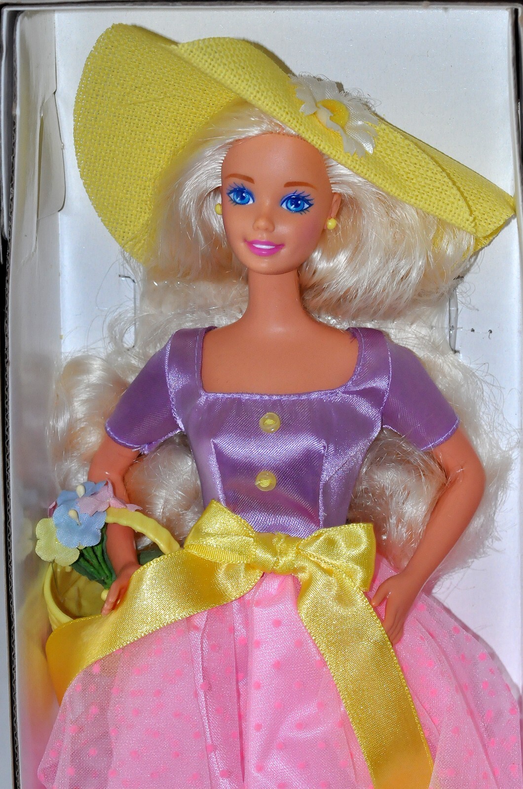 Avon SPRING BLOSSOM Barbie First in Series Special Edition 1996 NIB ...