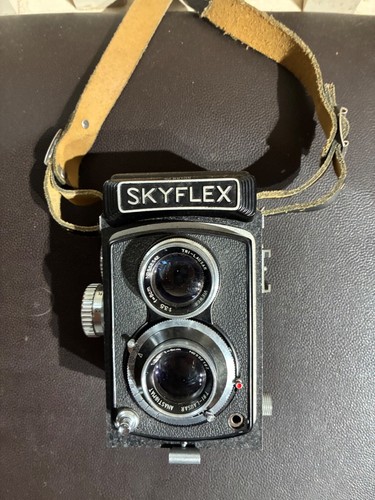 Skyflex Vintage TLR 120 Film Camera w/80 mm Lens & film | eBay