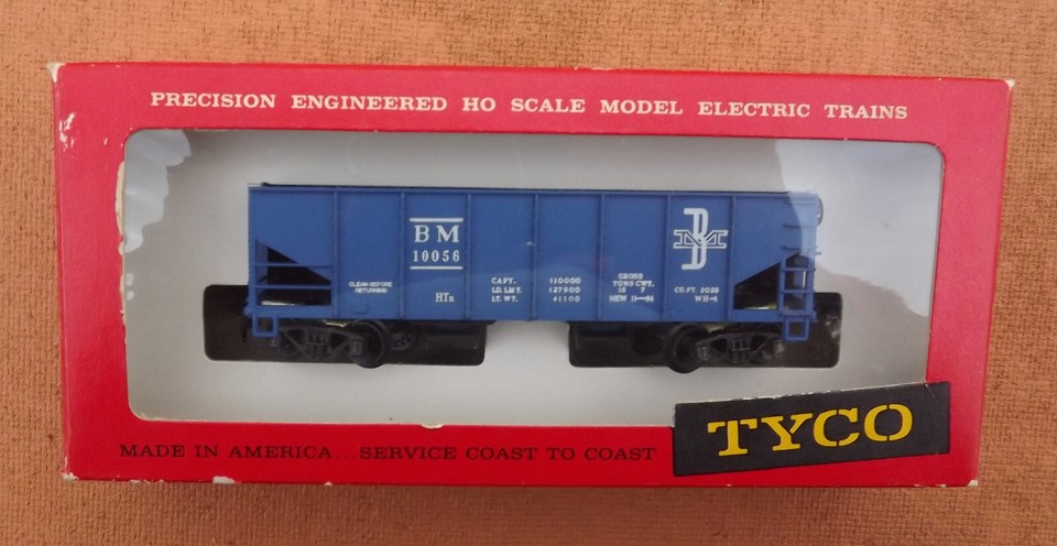 Tyco Red Box Operating Hopper Car Boston & Maine MIB | eBay