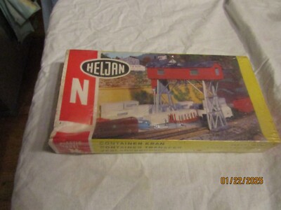 Vintage Heljan N Gauge Container Transfer Crane with Trackside Tower ...