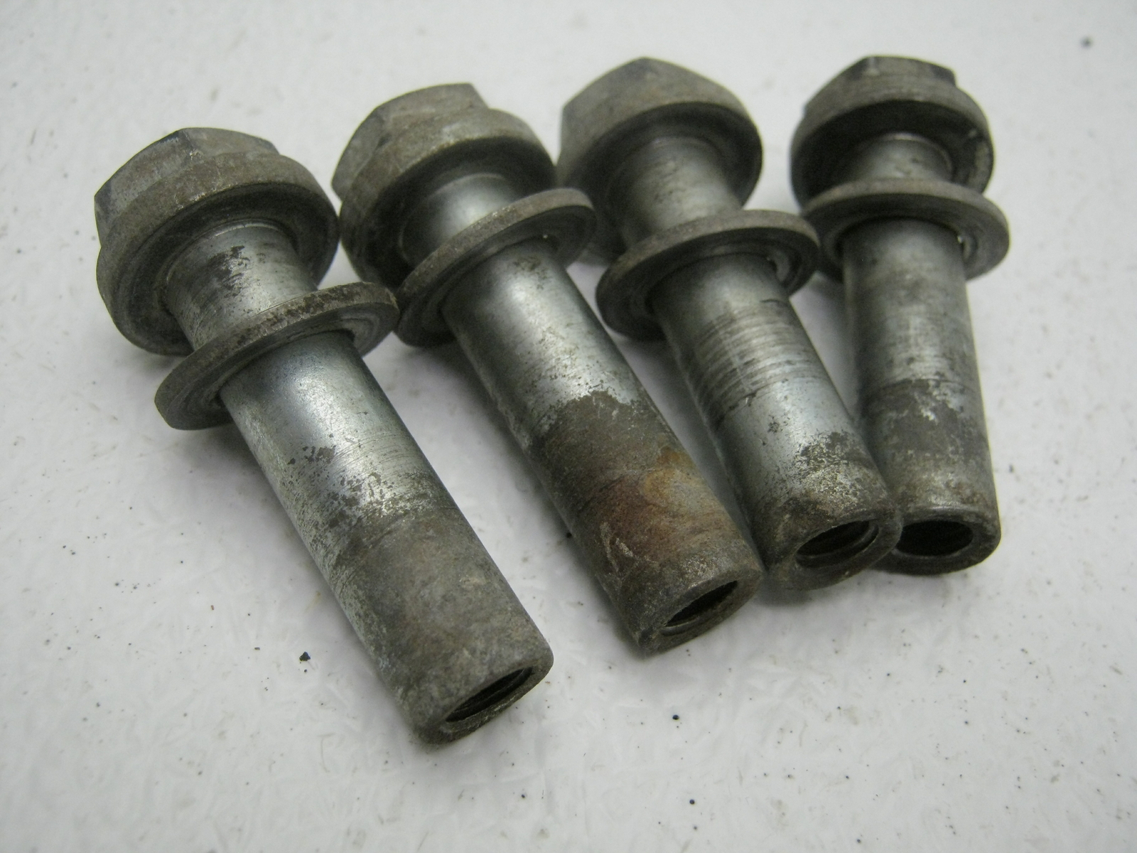 Yamaha MX100 MX 100 #A254 Culasse Boulons / Coque Valve Boulons | eBay