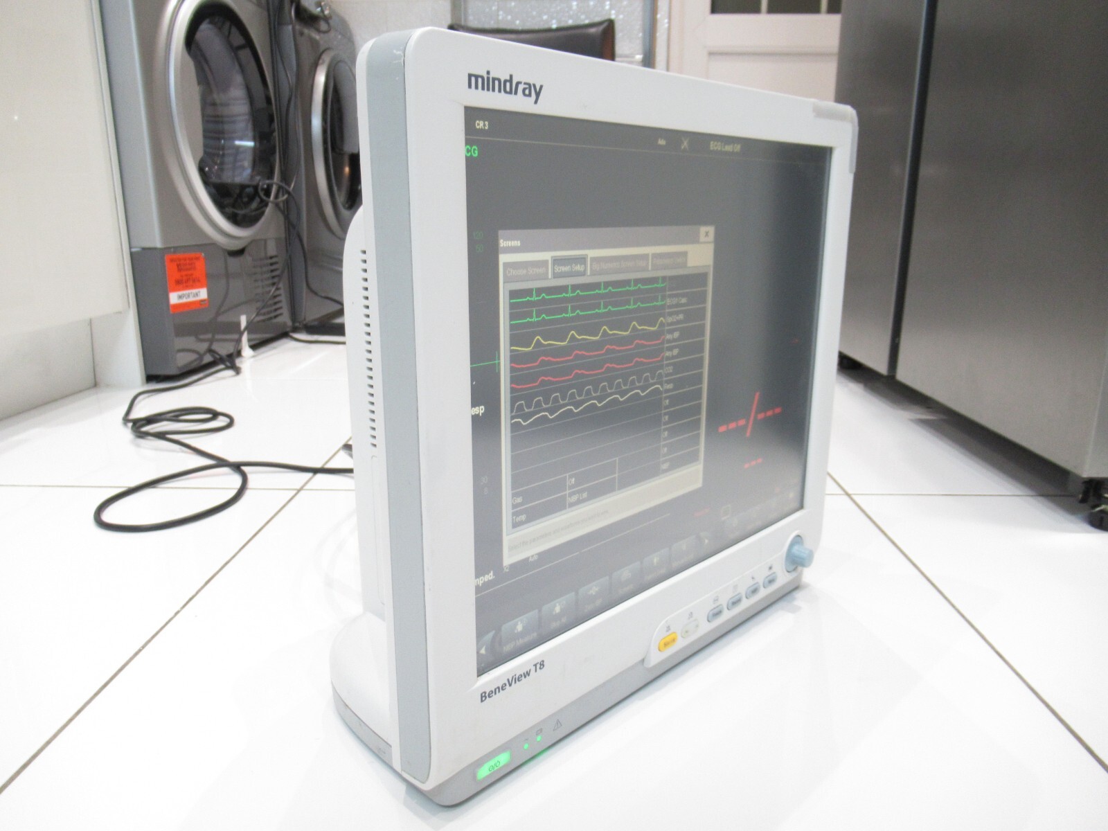 MINDRAY BENEVIEW T8 17" TOUCH PATIENT ANESTHESIA T1 TRANSPORT MODULE ...