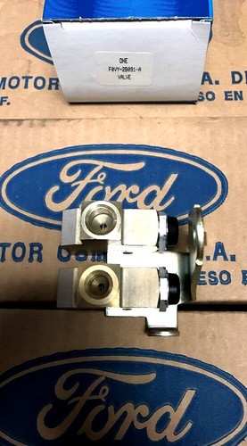 Ford Crown Vic Brake Proportioning Valve F0VY2B091A Lincoln Town Car ...
