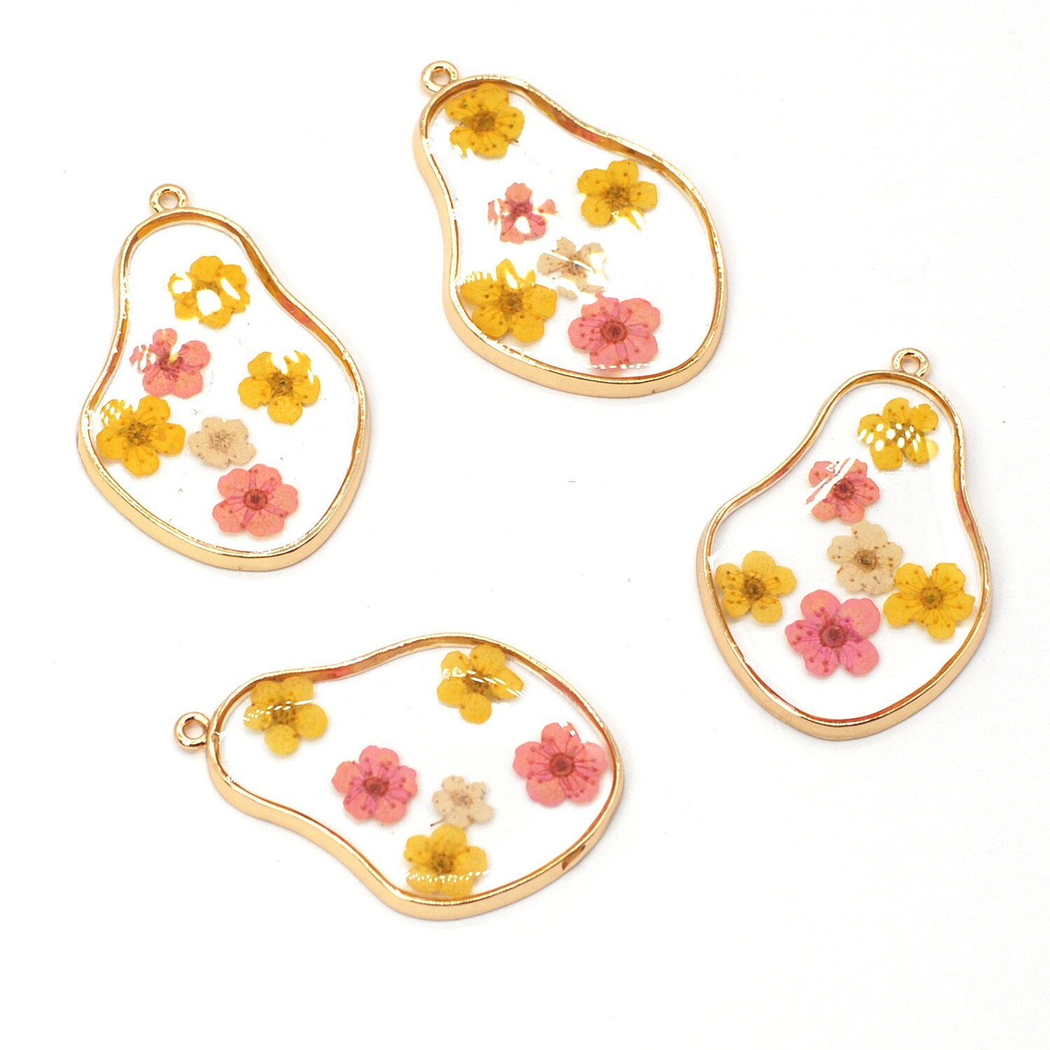 4PCS Gold Tone Real Dry Flower Resin Irregular Pear Charm Pendant ...