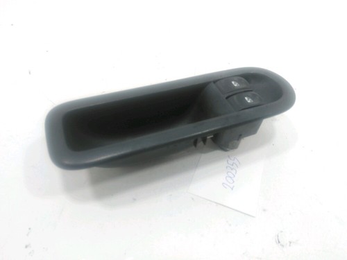 COMMANDE LEVE-VITRE AVANT GAUCHE 8200214939 RENAULT CLIO 3 phase 2 / NE ...