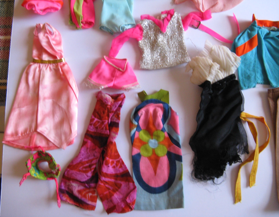 VINTAGE AND MOD BARBIE PJ KEN SKIPPER FRANCIE CLOTHES WIG LOT JUNK ...