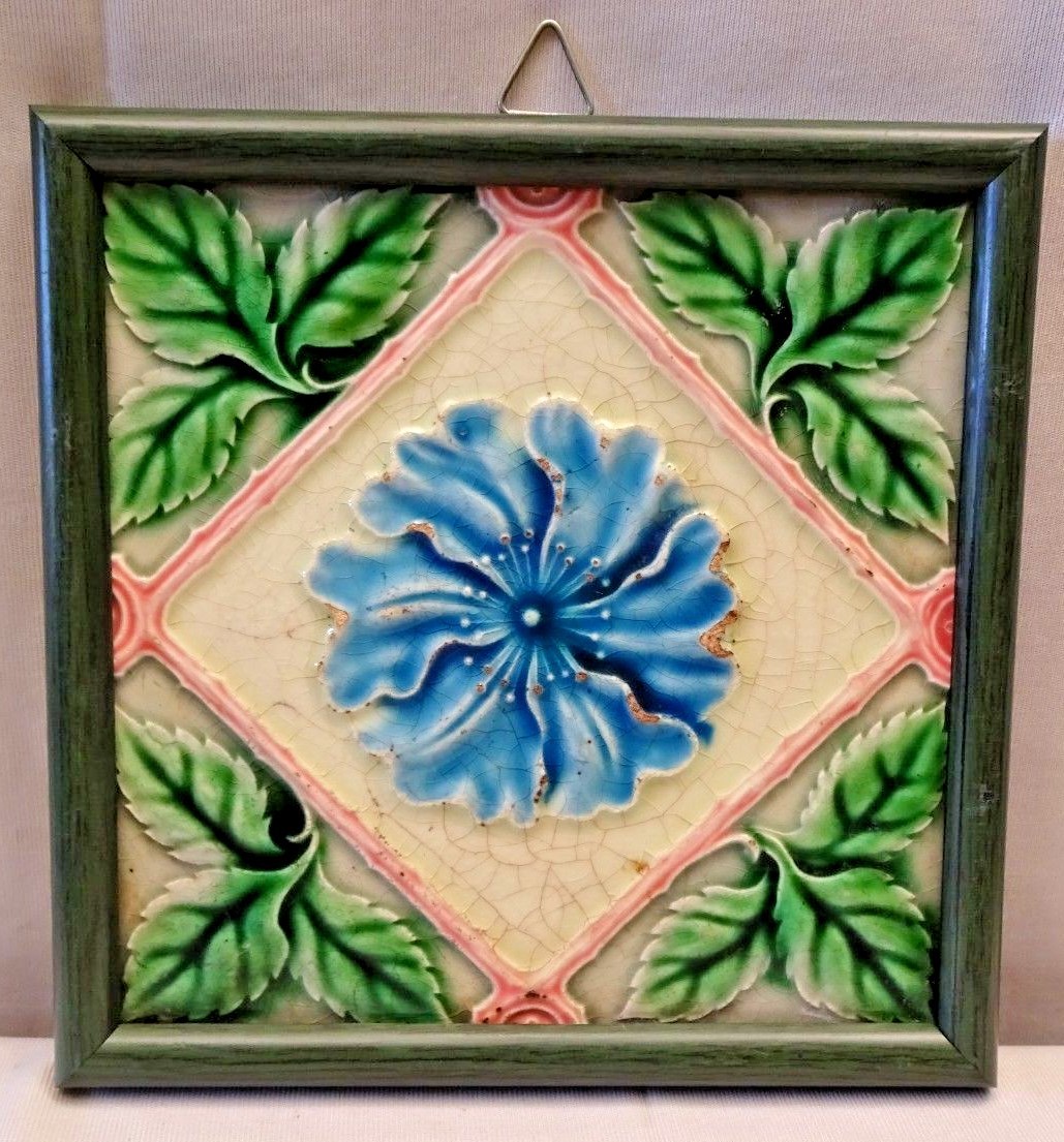 Art Nouveau Tulip Tile Luciano Blue Iris Creations (cm 15x15) (6"x6")