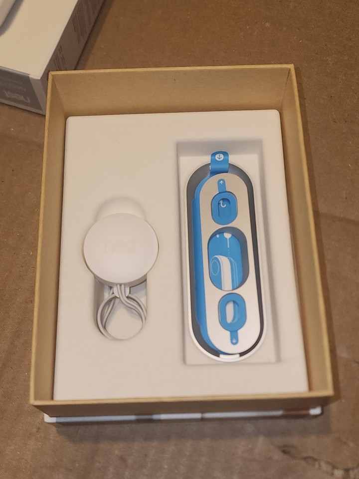 Smart Home Bundle Google Nest Hub + Nest Hello Wired + tp-link Smart Wi ...