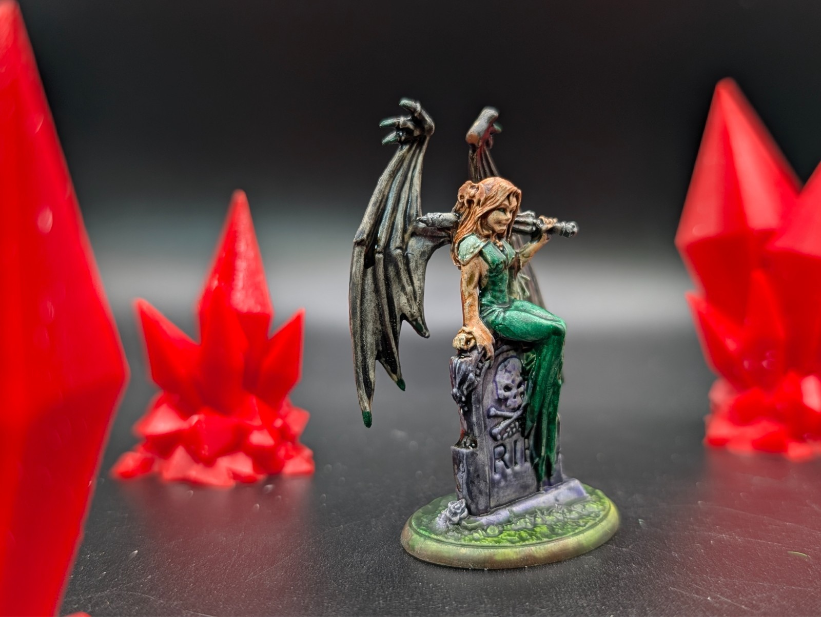 Well painted Reaper Sofie On Tombstone dnd fantasy miniature | eBay