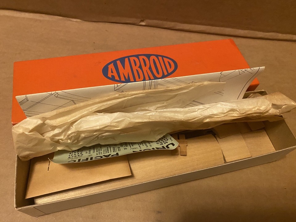 Ambroid HC Series Center Flow Tank Car Union Pacific Train Kit NIB VTG ...