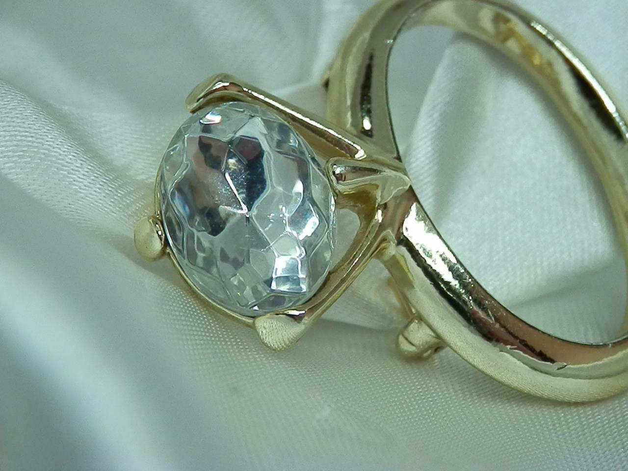 Vintage 80s Modernist Engagement Ring Ice Rhinestone … - Gem