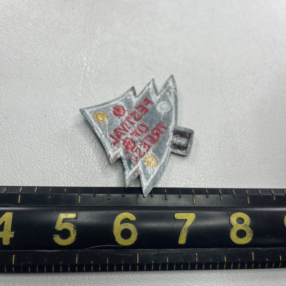 Small FESTIVAL OF TREES Patch (Decorated Christmas Tree) B032 | eBay