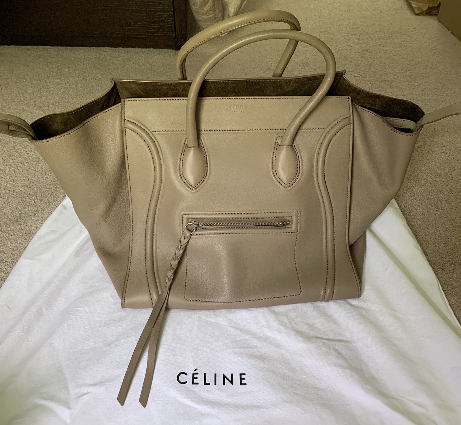 Celine Iconic Phantom Luggage Tote, Large, Color Khak… - Gem