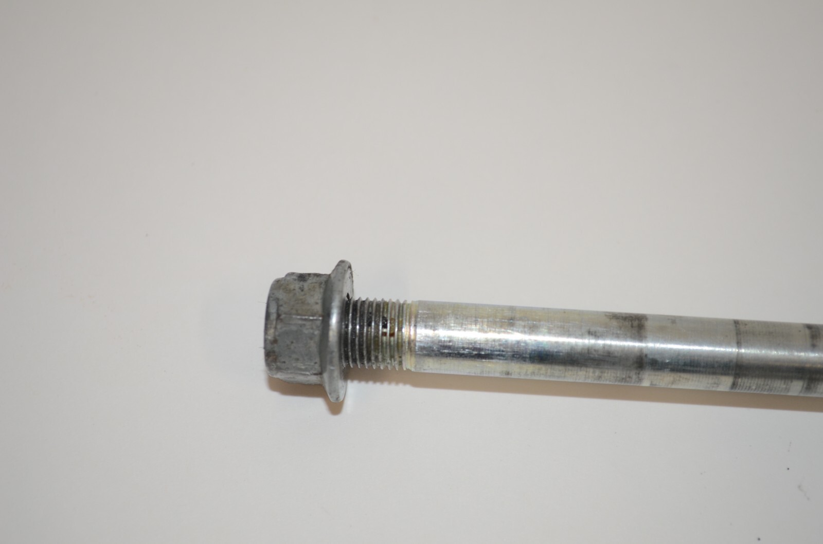 KAWASAKI OEM FRONT WHEEL AXLE SHAFT PIVOT BOLT KX80 KX85 KX100 KLX140 ...