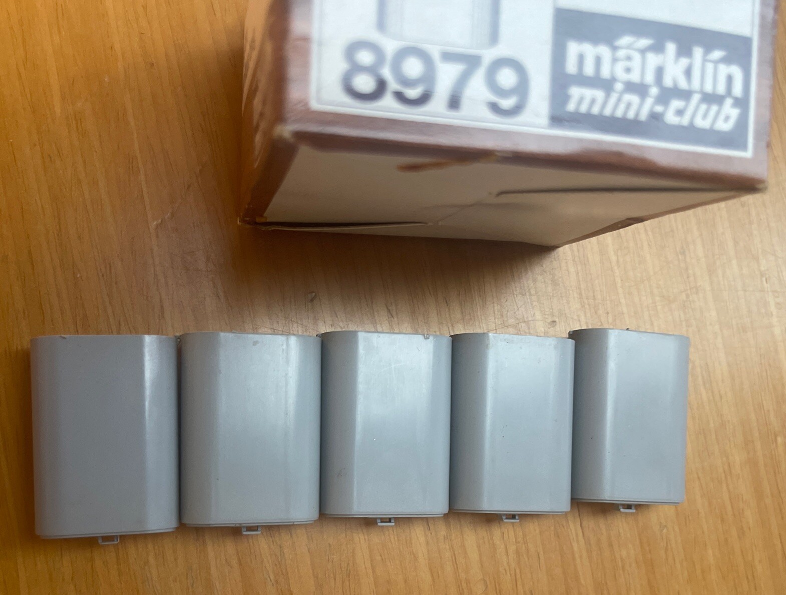 Marklin MiniClub 8979 Z Scale 5 new bridge piers Pillars NEW in box ...